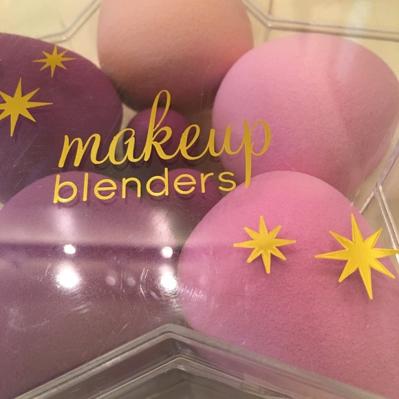 Makeup | Nwt Makeup Blenders Star Shaped Cute Box | Poshmark